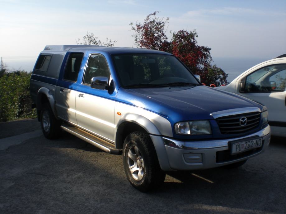MAZDA B2500 4X4, reg do 8/2023, 2004 god.