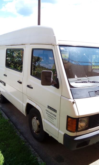 mercedes mb 100d, 1990 god.