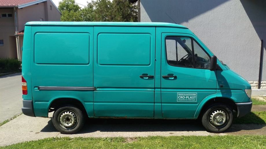 Mercedes Sprinter 208D, 1995 god.