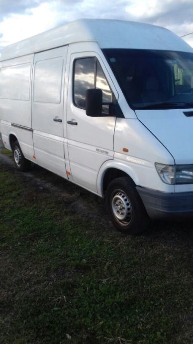 Mercedes sprinter 212, 1998 god.