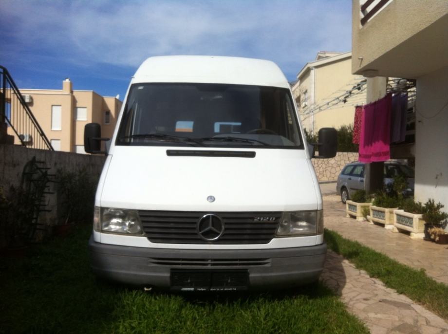Mercedes Sprinter 212D, 1997 god.