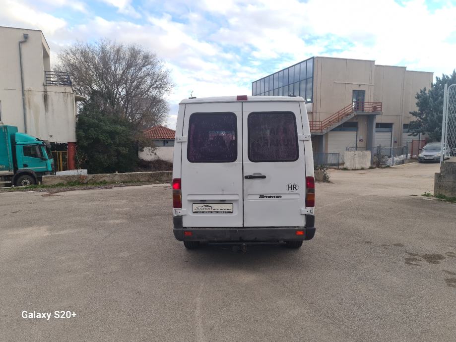 Mercedes Sprinter 213, 2001 god.