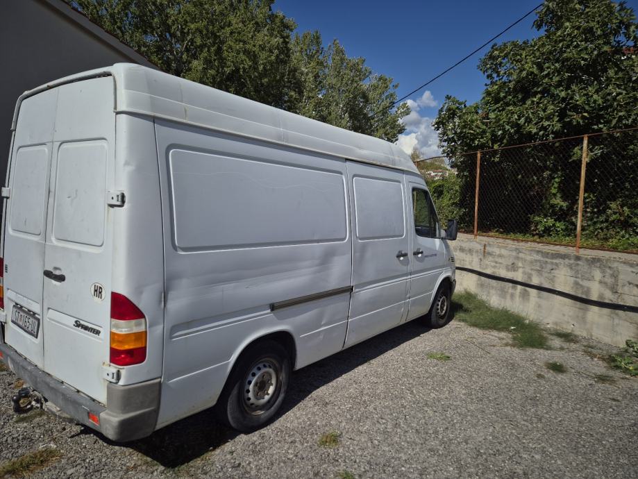 Mercedes Sprinter 213, 2001 god.