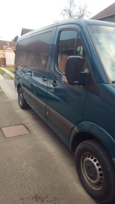 Mercedes Sprinter 215 CDI 6700 EUR, 2007 god.