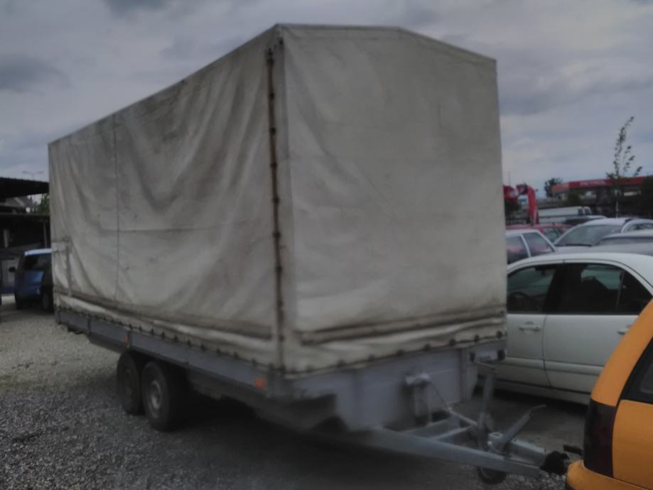 PRIKOLICA S CERADOM 2 OSOVINE,1660kg nosivost, 2012 god.