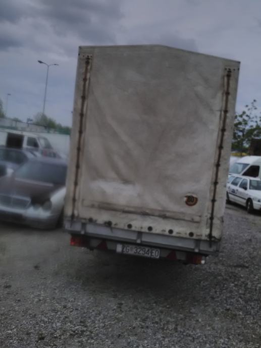 PRIKOLICA S CERADOM 2 OSOVINE,1660kg nosivost, 2012 god.