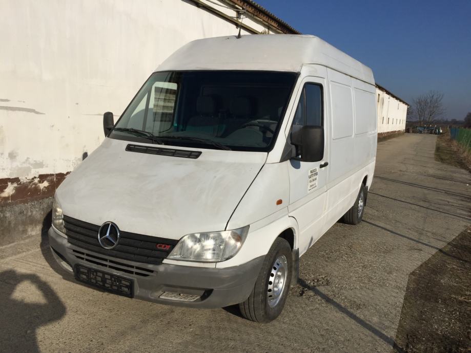 Mercedes Sprinter 313 CDI, 2001 god.