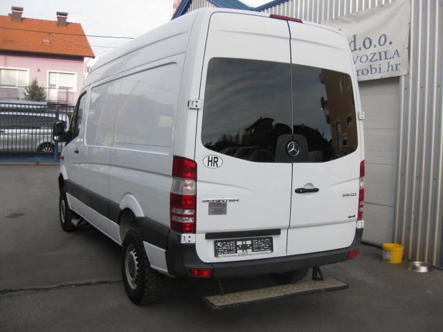 MERCEDES SPRINTER 316 CDI 4x4 POGON NA SVE KOTACE -NIJE UVOZ, 2017 god.