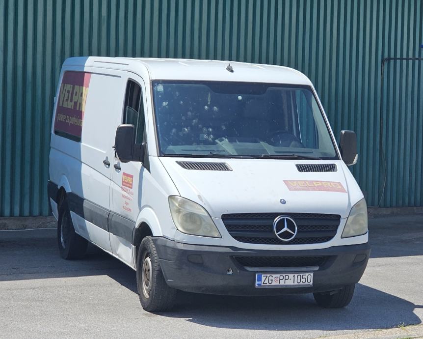 MERCEDES SPRINTER ***l2h1***3 KOMADA ***PRILIKA**AUTOMOBILI BEZ LIMITA ...