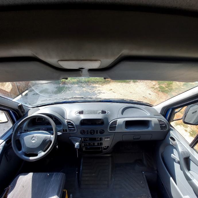 Mercedes Sprinter pokretna trgovina 12000+pdv vozilo u sustavu PDV-a ...