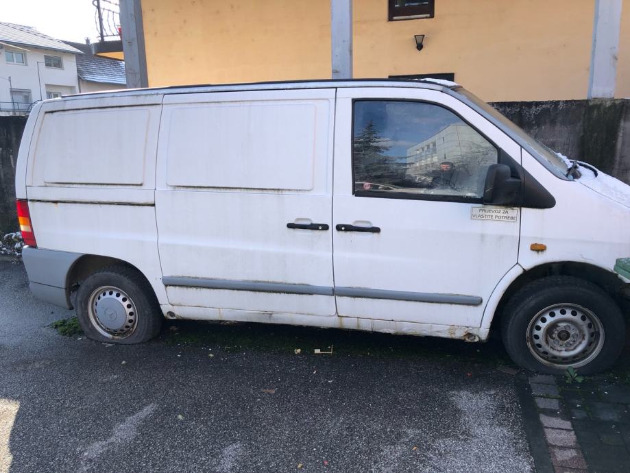 Mercedes Vito 110D ZA DIJELOVE, ISKLJUČIVO U KOMPLETU!, 1998 god.