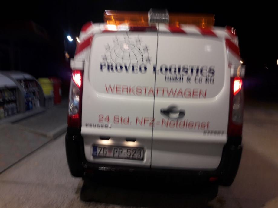 PEUGOUT SERVISNO VOZILO, 2010 god.