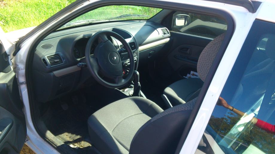 Renault Clio serviser, 2006 god.