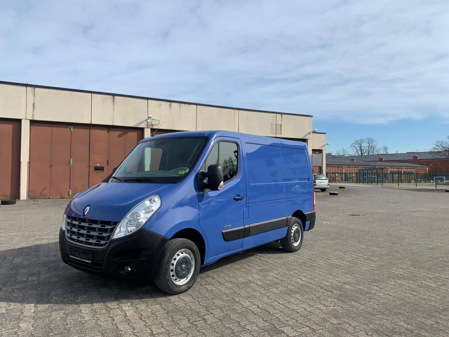 Renault Master L1,H1 sa policama., 2015 god.