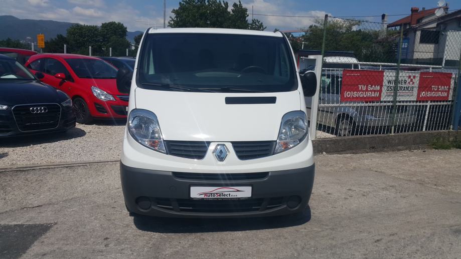 RENAULT TRAFFIC 2.0 DCI - model 2013 - SERVISNA - KAO NOV !!!, 2012 god.