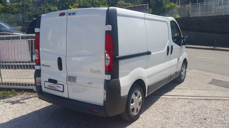 RENAULT TRAFFIC 2.0 DCI - model 2013 - SERVISNA - KAO NOV !!!, 2012 god.