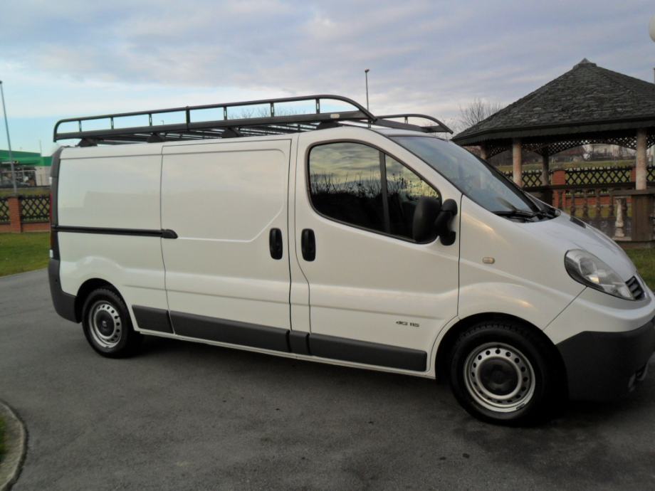renault traffic 2.0dCi 1 vl. kupljen u HR, 2008 god.