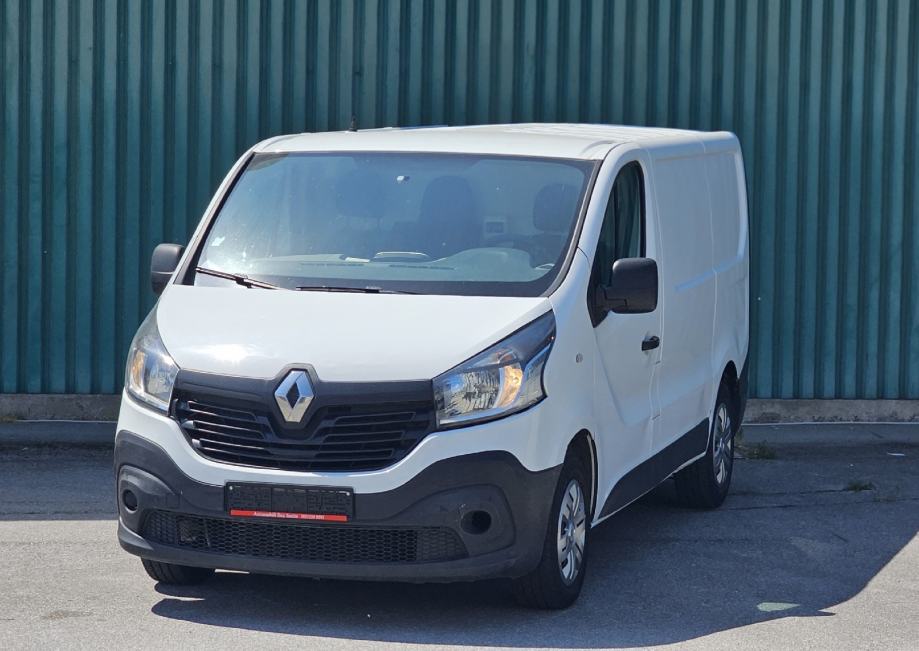 RENAULT TRAFIC***AUTOMOBILI BEZ LIMITA, 2016 god.