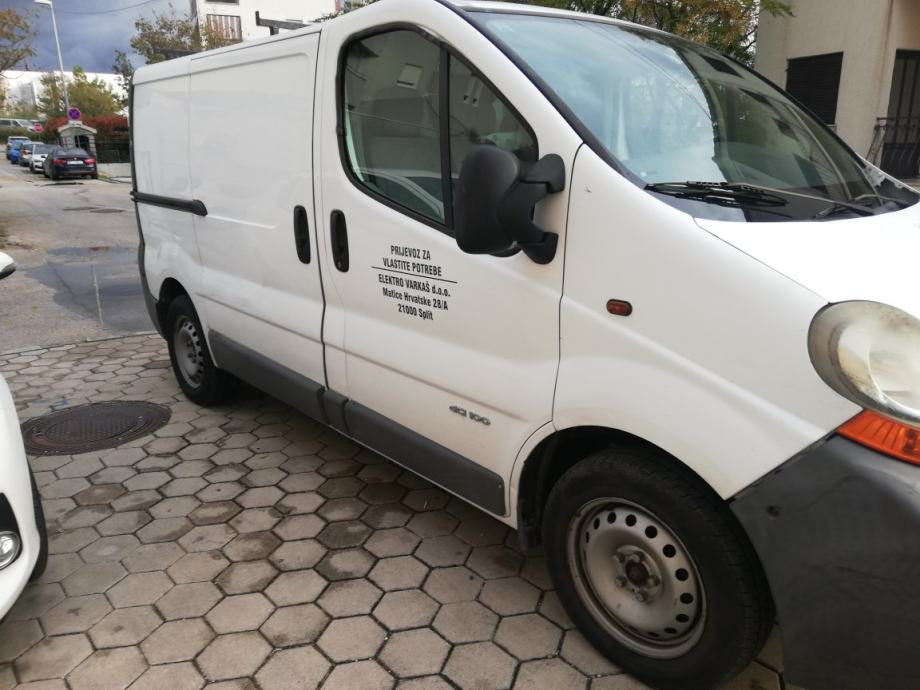 Renault trafic, 2002 god.