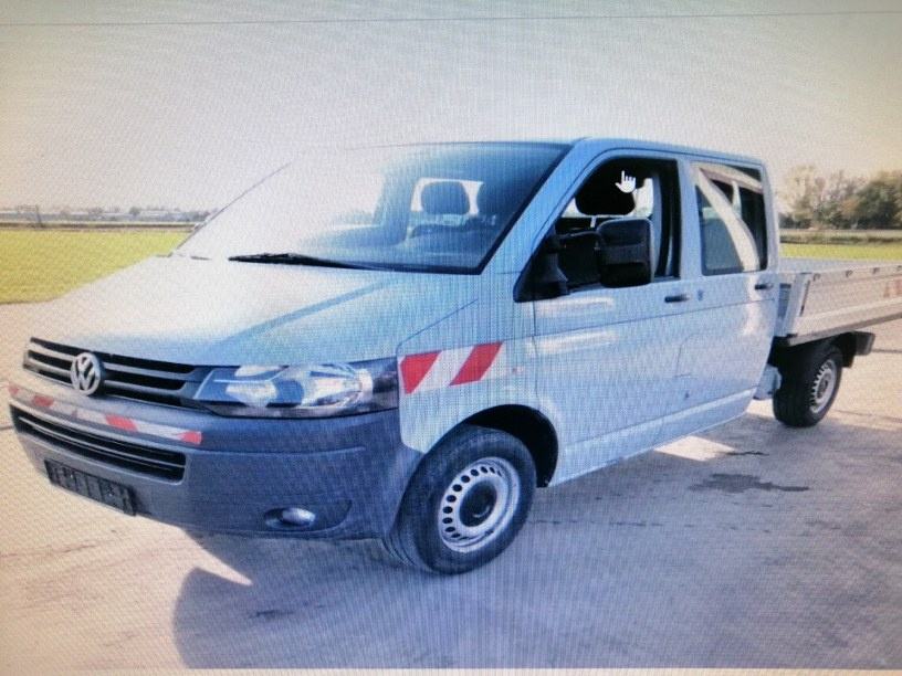 VOLKSWAGEN T5 4 MOTION SYNCRO 2011 *223000KM**KLIMA**SERVISNA*, 2011 god.