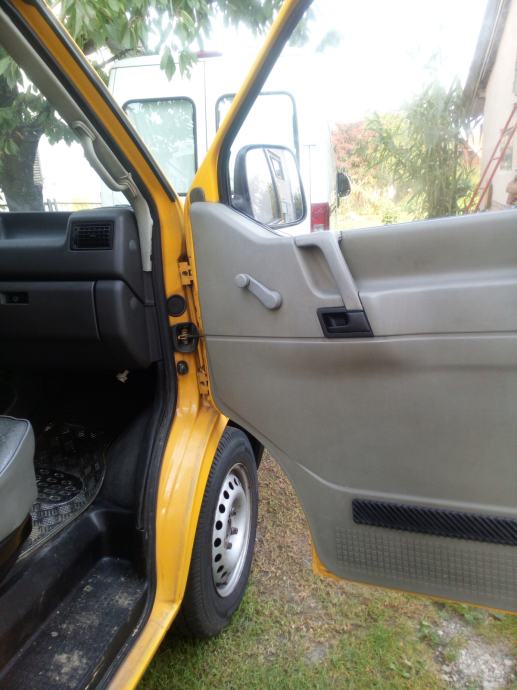 volkswagen transporter 1.9TDI, 1999 god.