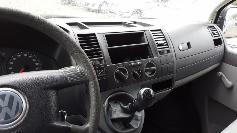 VW TRANSPORTER 1.9 TDI 39.900 kn+PDV., 2006 god.