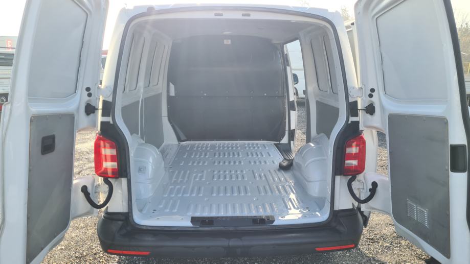 WV TRANSPORTER T6 2,0 TDI 2018 god, 2018 god.