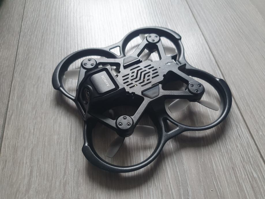 Beta Fpv Aquila 16 dron