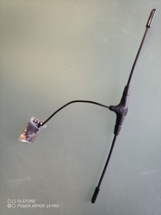 TBS Crossfire nano rx sa antenom