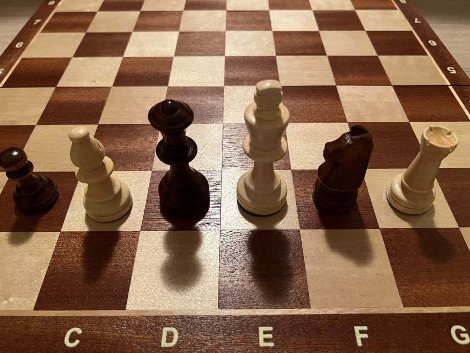 Drveni šahovski set Staunton