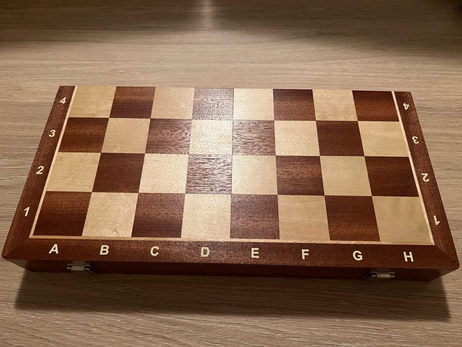 Drveni šahovski set Staunton