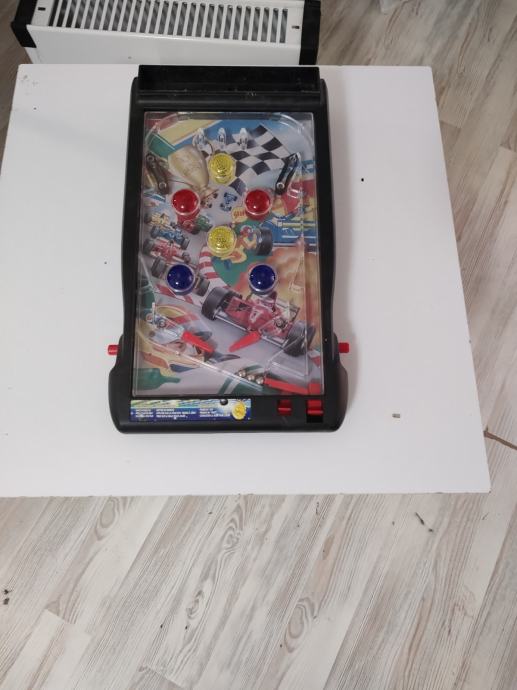 Mali fliper bez table