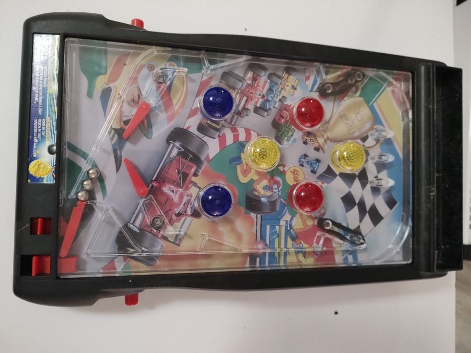 Mali fliper bez table