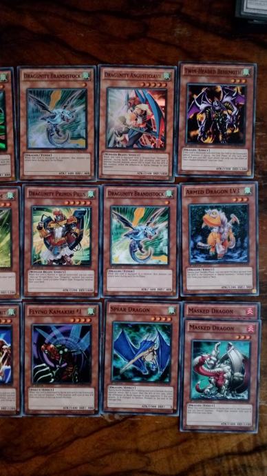 Yu-Gi-Oh! Dragunity Legion Structure Deck