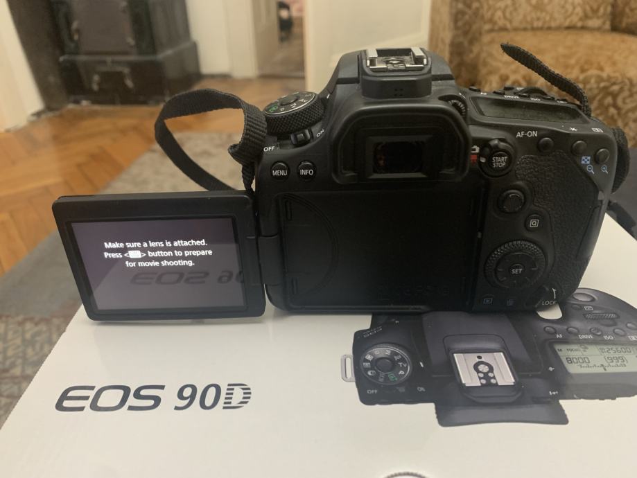 Canon EOS 90D pod garancijom