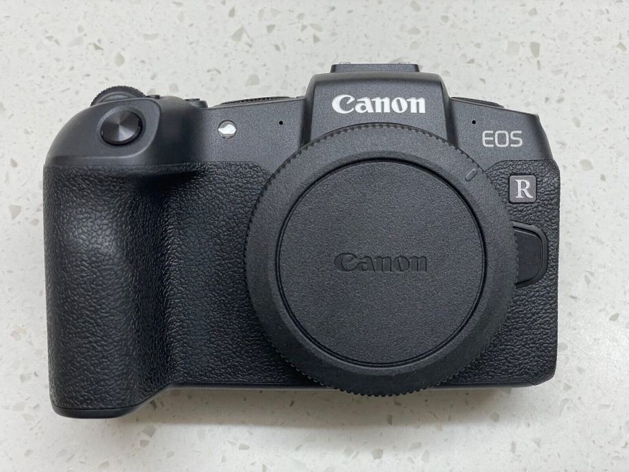 Canon EOS RP sa opremom!