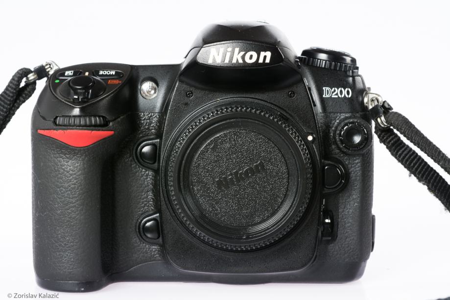Nikon D200
