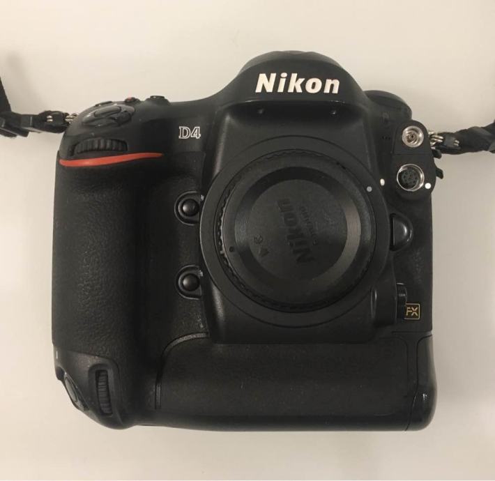 Nikon D4