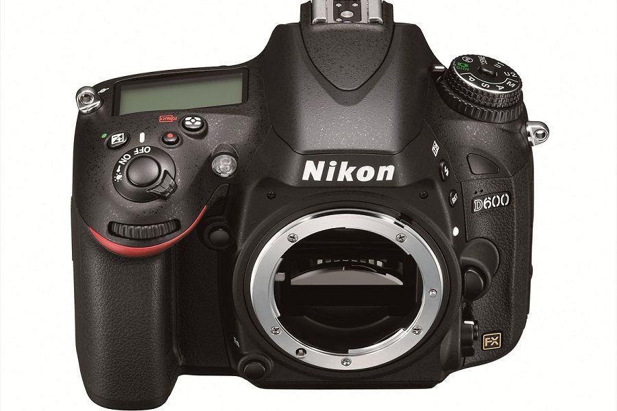 Nikon D600 BODY Consumer DSLR fotoaparat