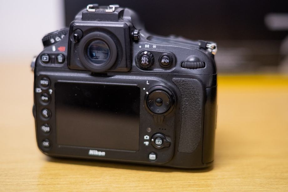 Nikon D800 dva komada