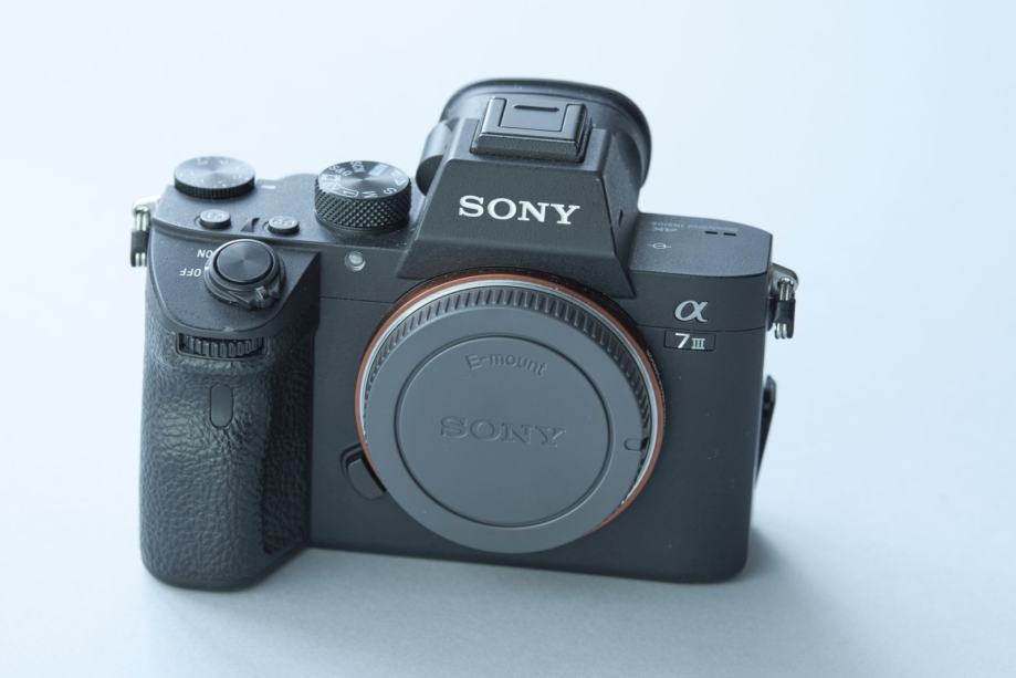 Sony A7 III
