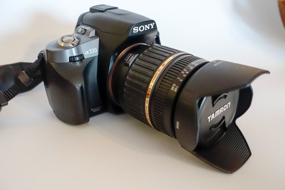 Sony Alpha DSLR-A330 + foto oprema