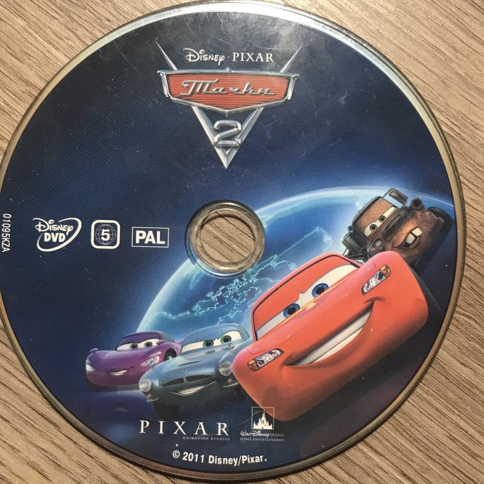 12.Pixar klasik iz2011.na DVDen Auti 2= Cars 2 /nema hrvatskih titlova