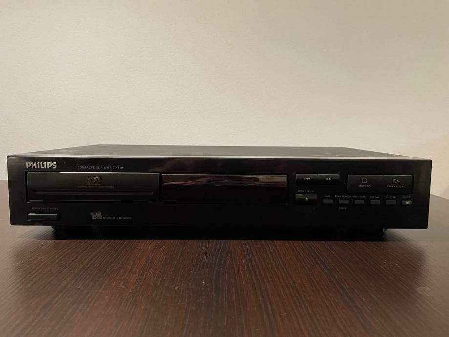 CD Player Philips CD710