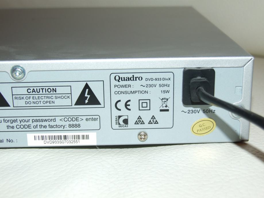 DVD player Quadro DVD-933 DivX, HDMI, USB, čitač kartica