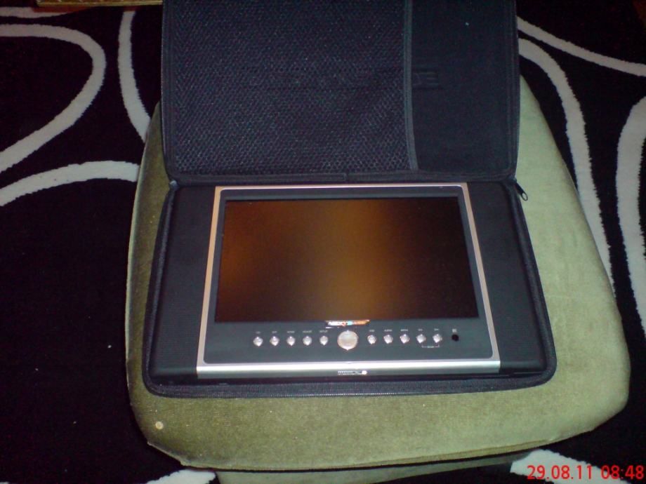 NEXT BASE Dvd player + TV