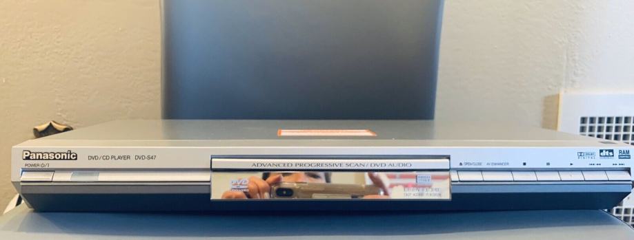 Panasonic DVD S47