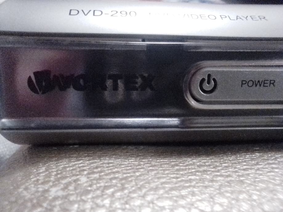 prodajem Vortex DVDs daljinskim upravljačem Vortex