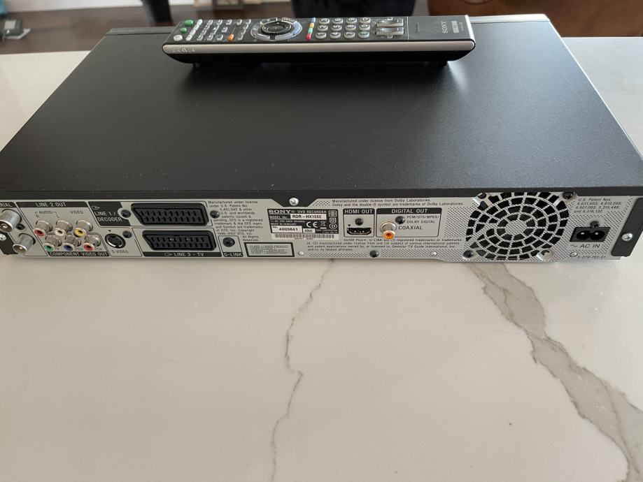 Sony DVD recorder RDR HX1080
