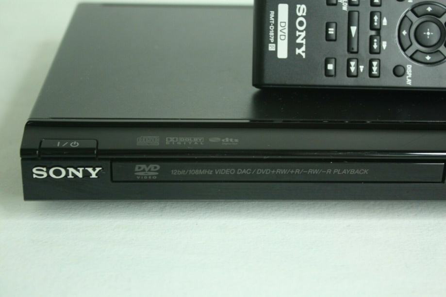 SONY DVP-SR100 DVD/CD player